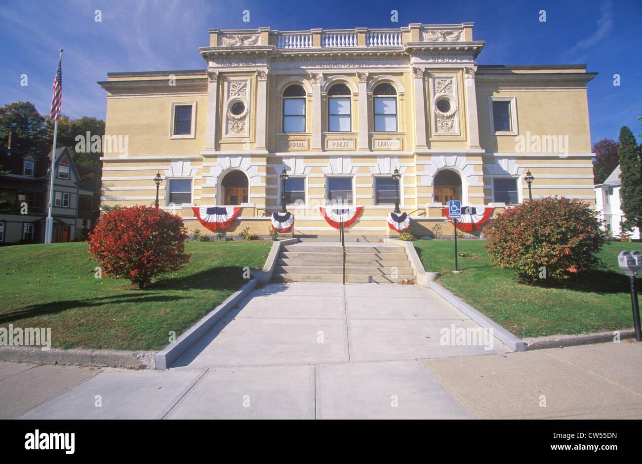 Small mansion draped in Bunting, New England Stock Photo - Alamy