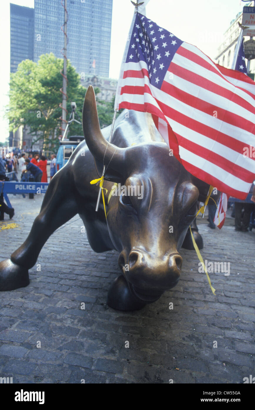 American bull flag hi-res stock photography and images - Alamy