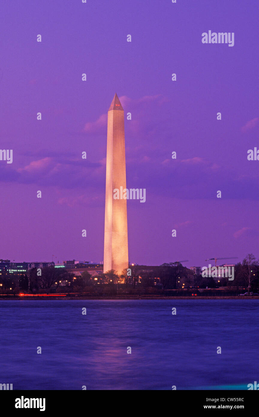 The Washington National Monument at dusk, Washington, D.C Stock Photo ...