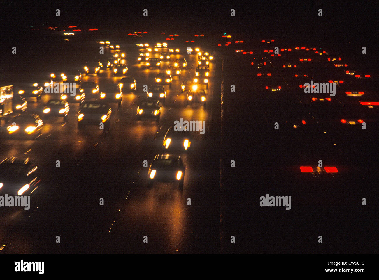 Evening traffic on the freeway 405 hi-res stock photography and images ...