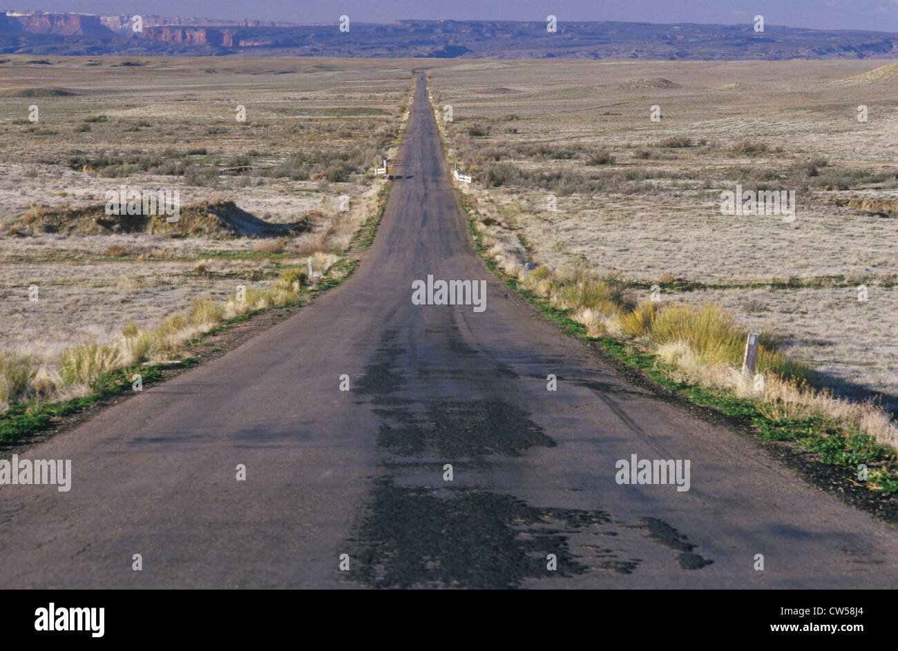 A road to infinity in Southern Utah Stock Photo - Alamy