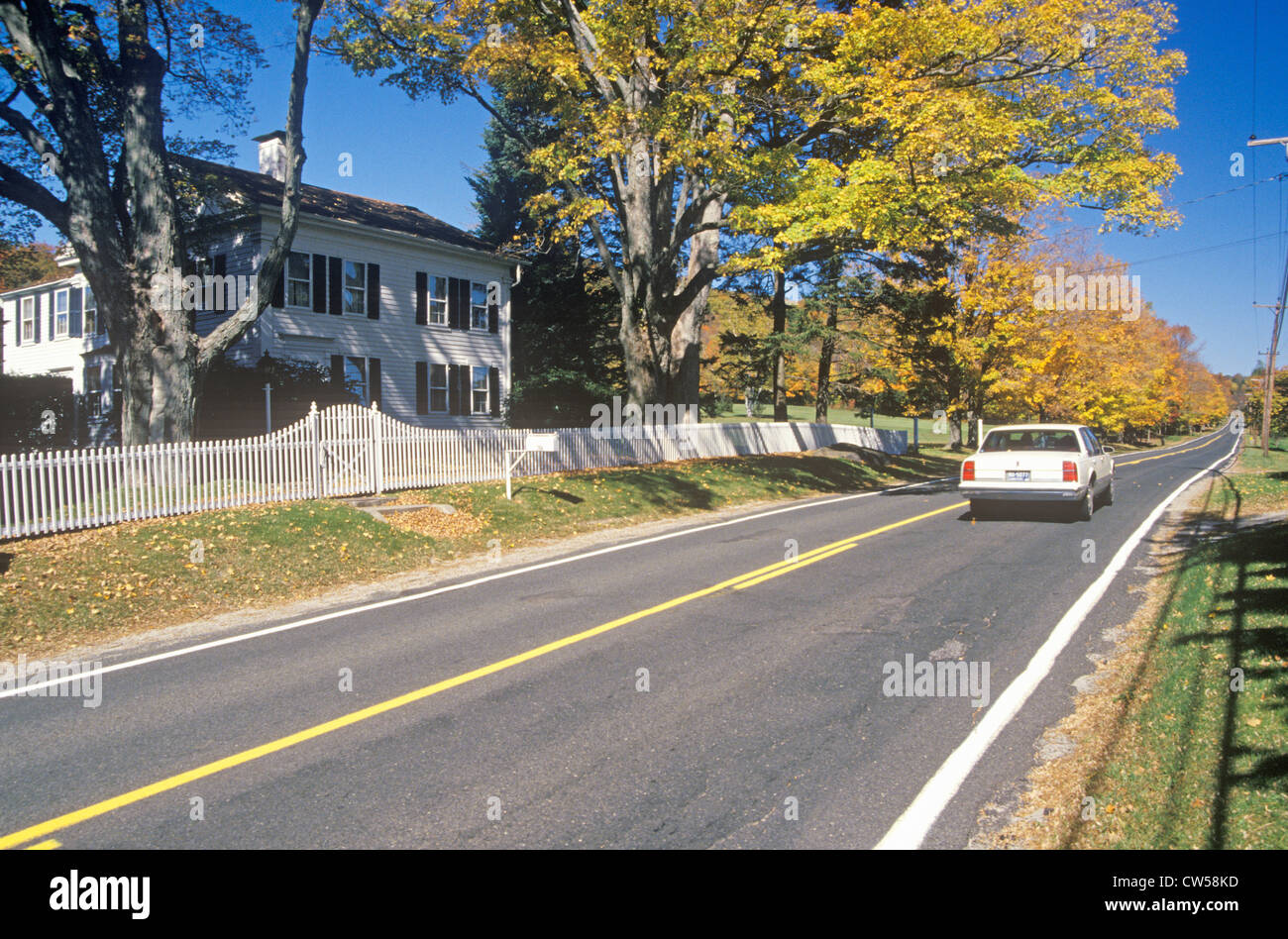 Connecticut scenic road hi-res stock photography and images - Alamy