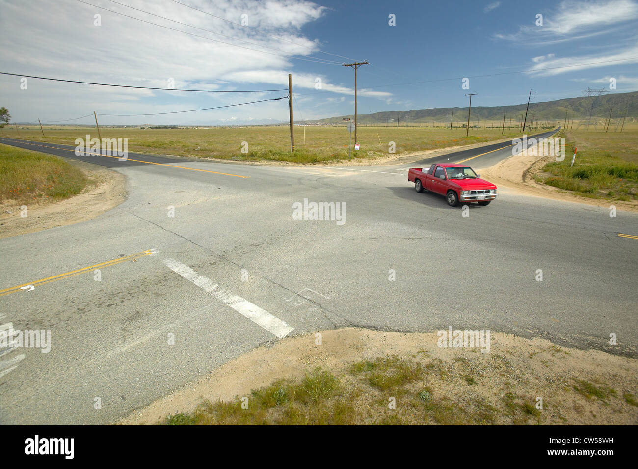 Four way intersection hi-res stock photography and images - Alamy