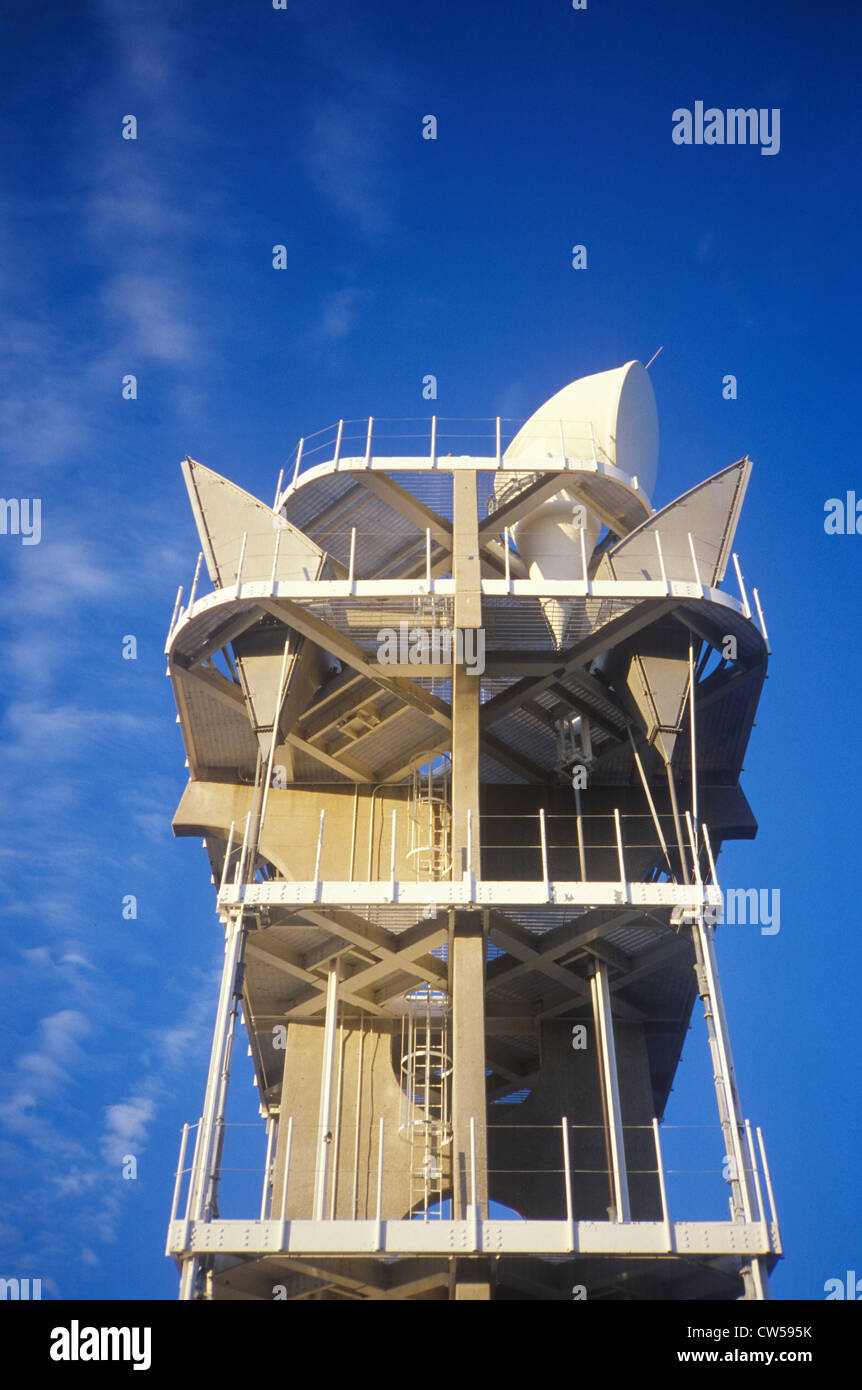 Satellite tower in topanga hi-res stock photography and images - Alamy