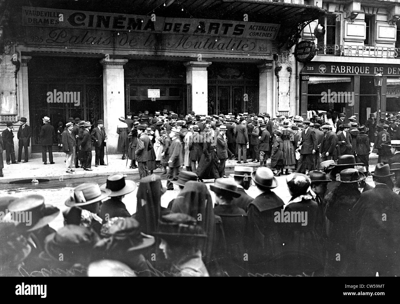Strikes in Paris Stock Photo - Alamy