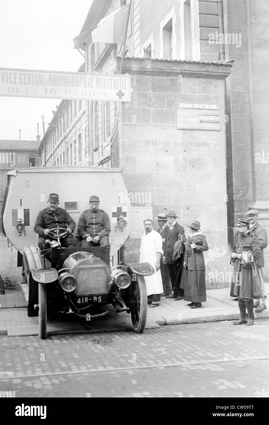 X ray unit ww1 hi-res stock photography and images - Alamy