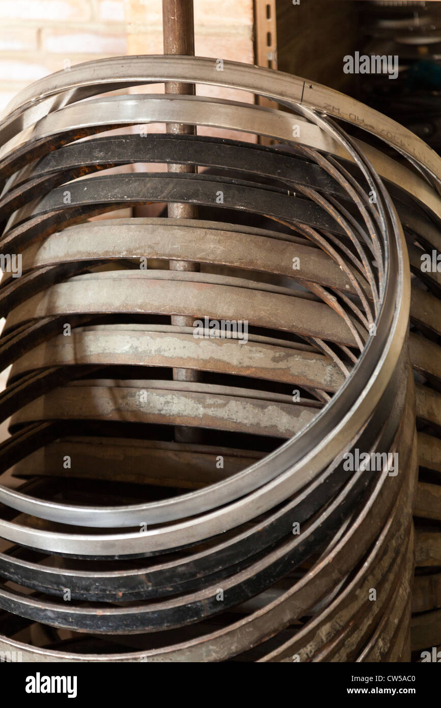 Cask hoop hi-res stock photography and images - Alamy