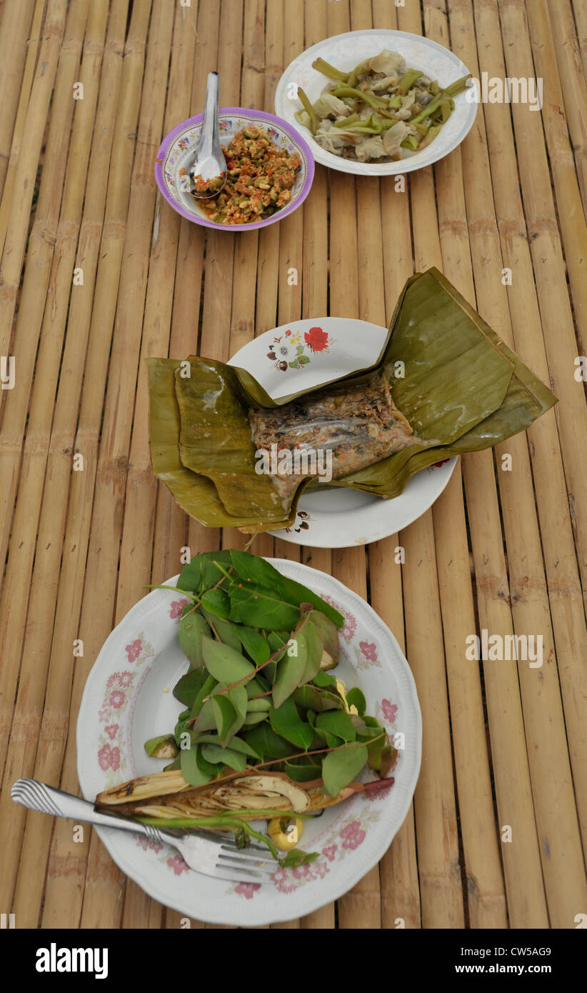 Traditional pla hi-res stock photography and images - Alamy