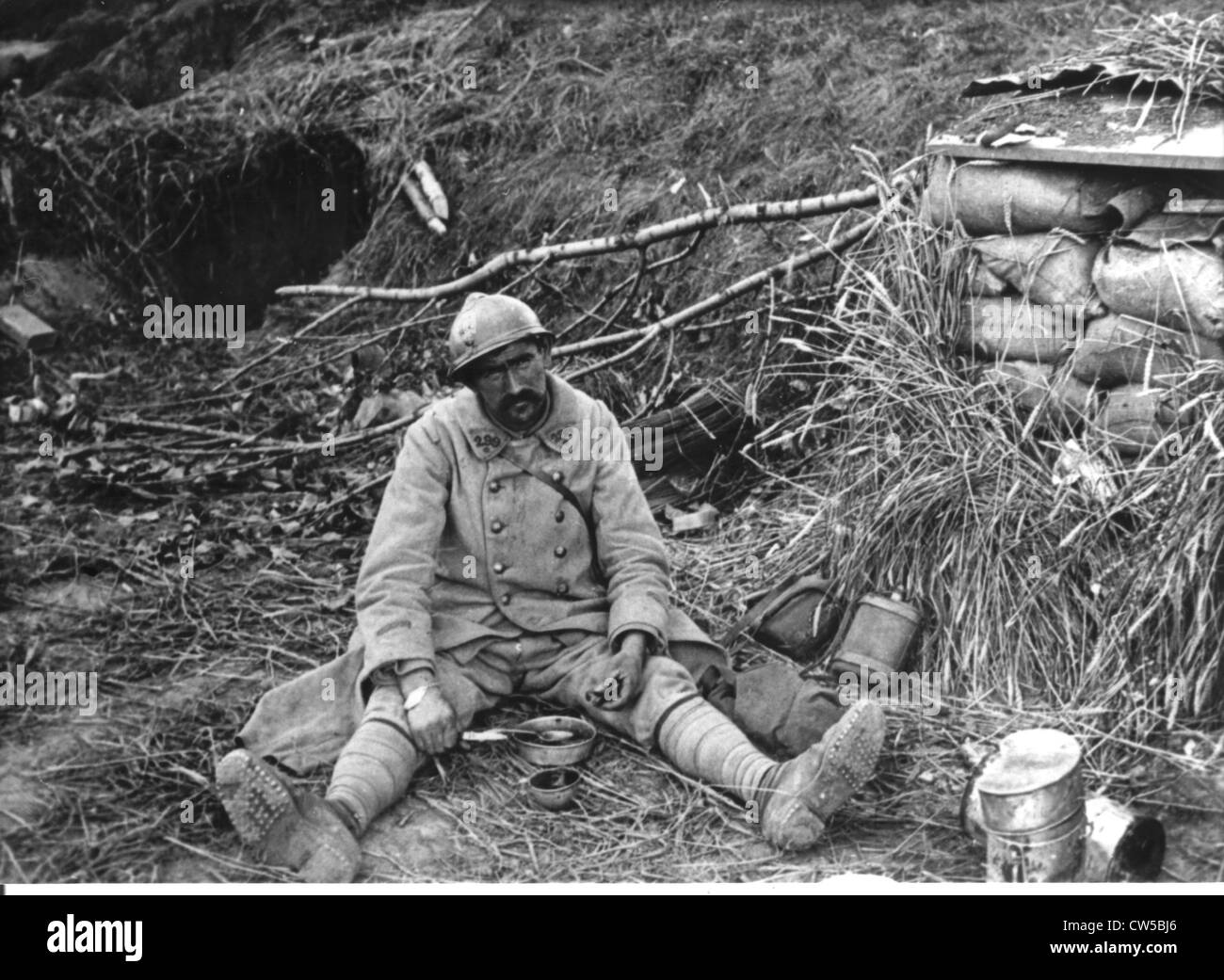 World war i shelters hi-res stock photography and images - Alamy
