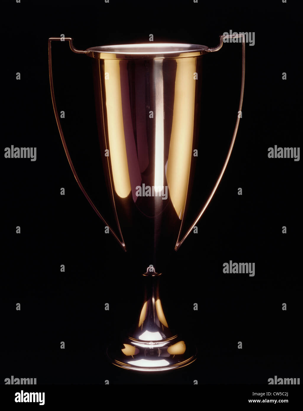 Close-up of a gold trophy Stock Photo - Alamy