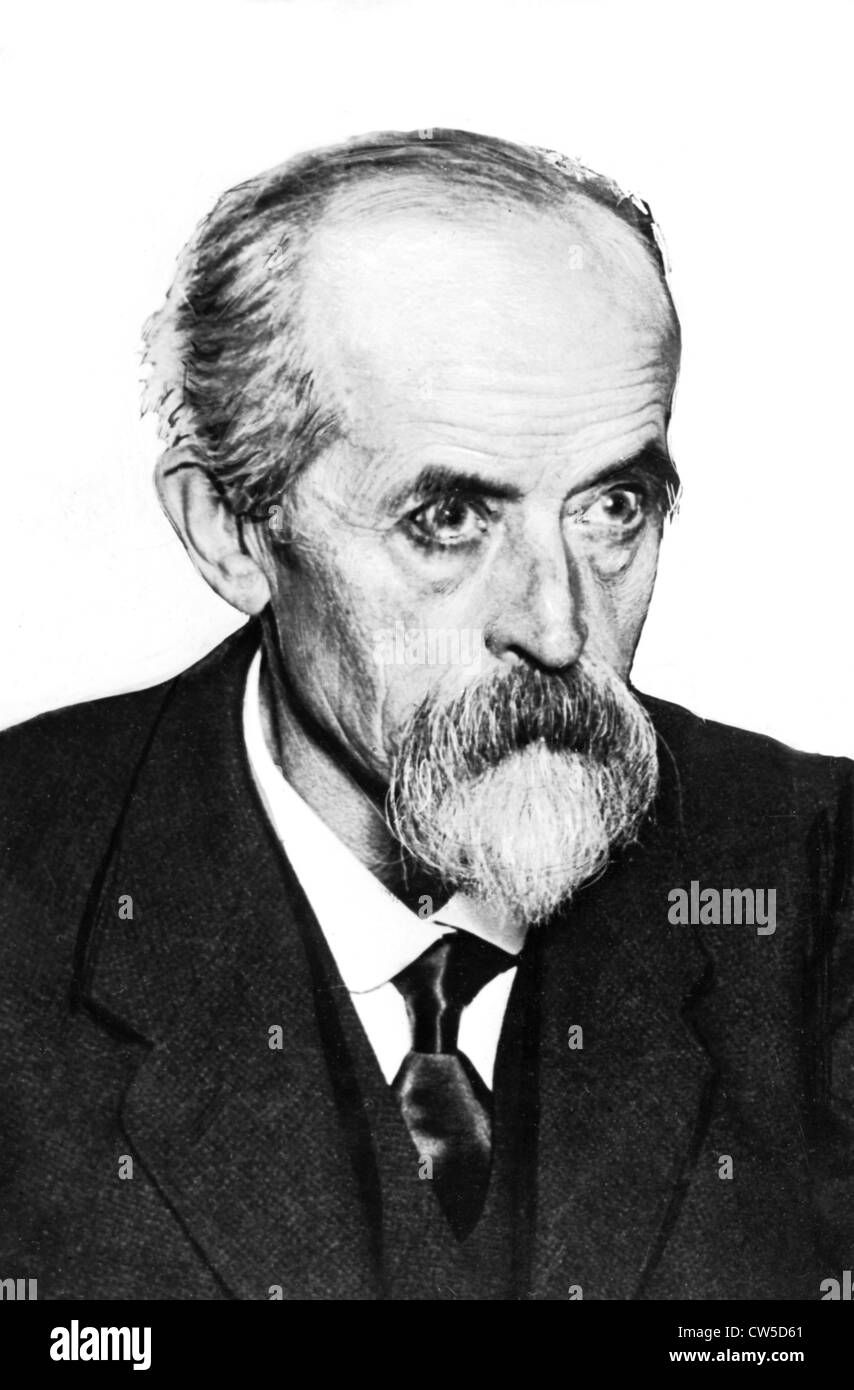 Portrait of mr hi-res stock photography and images - Alamy