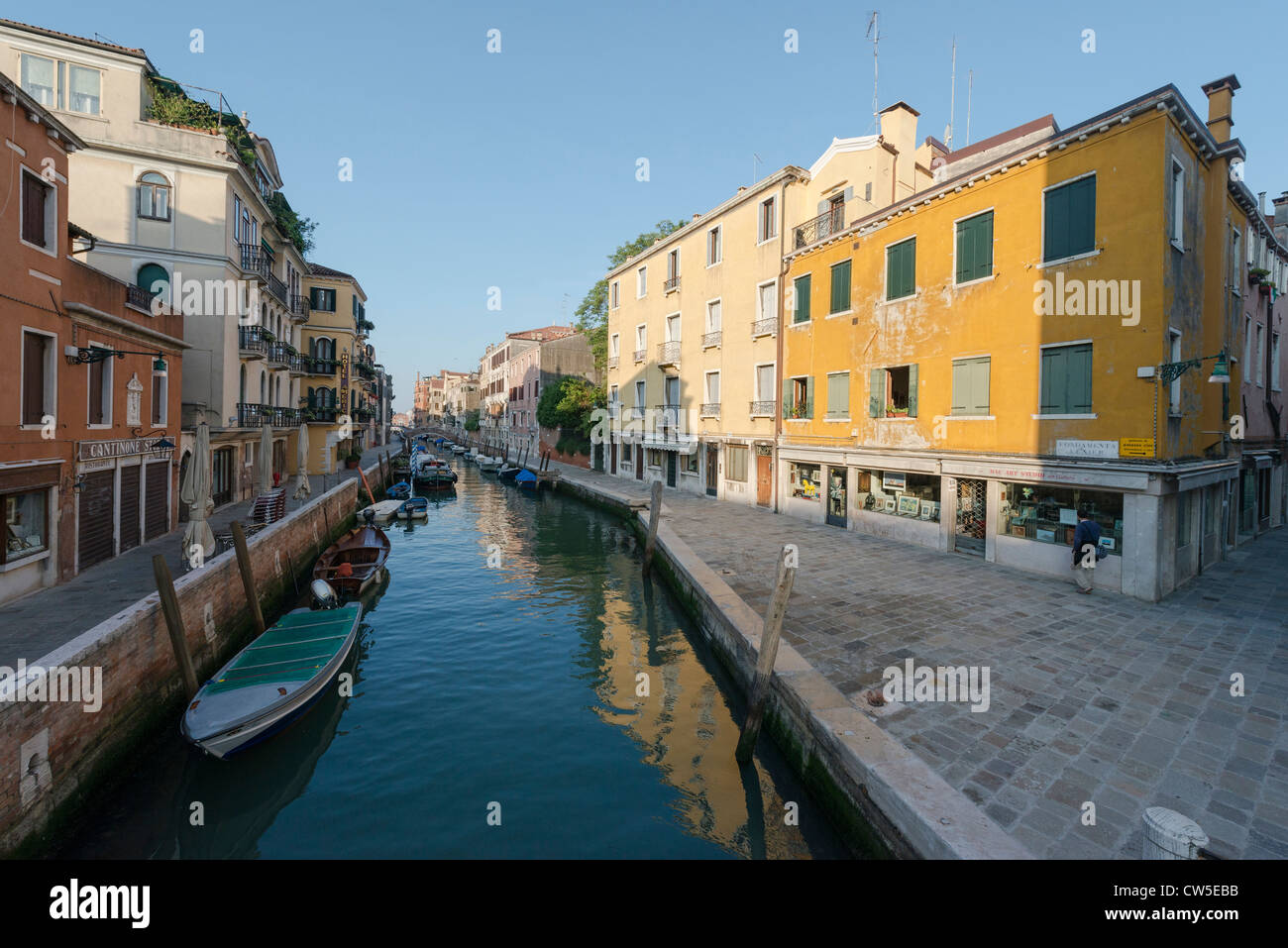 Fondamenta venier in dorsoduro venice hi-res stock photography and ...