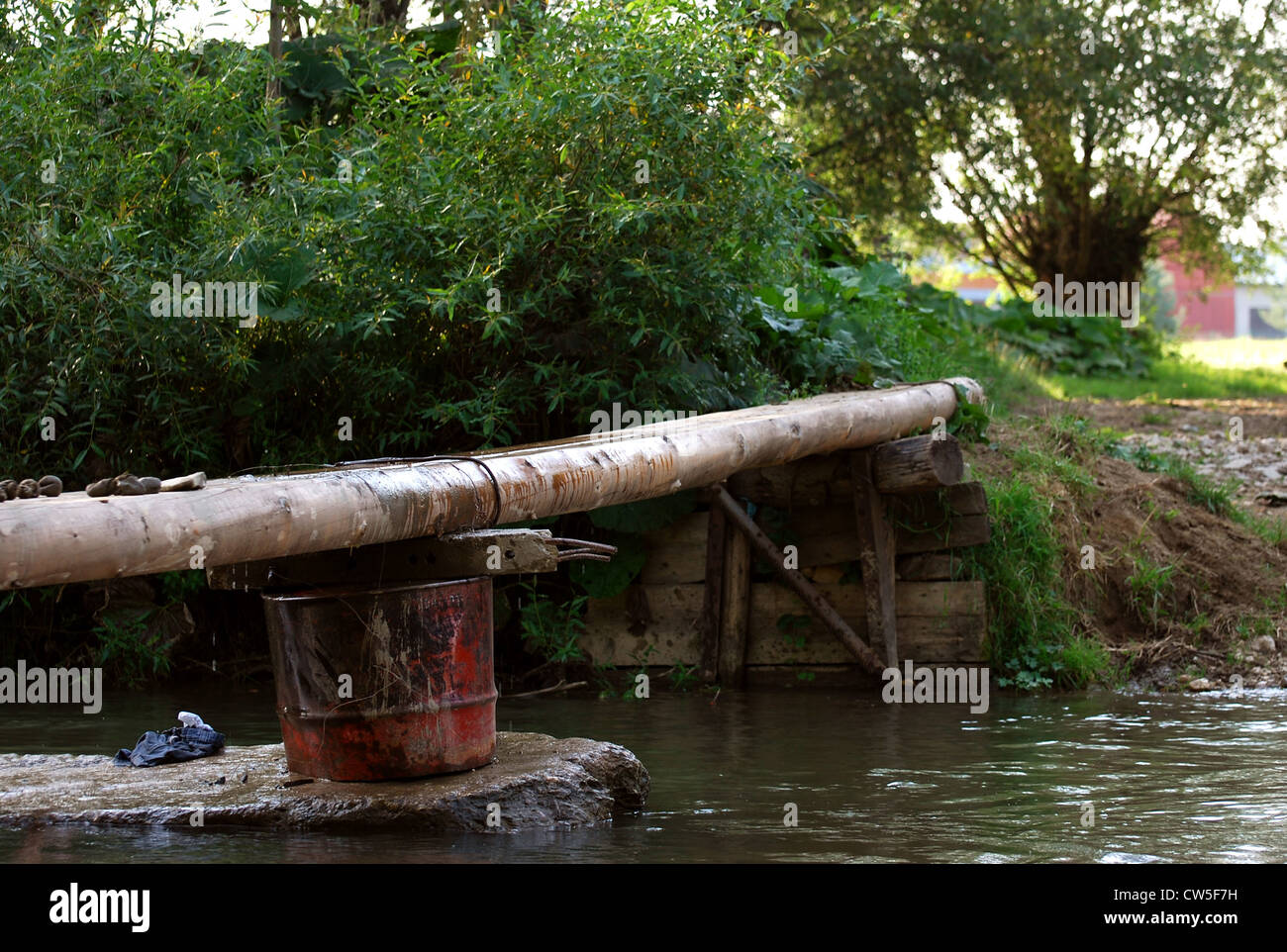 Stream walkway hi-res stock photography and images - Alamy