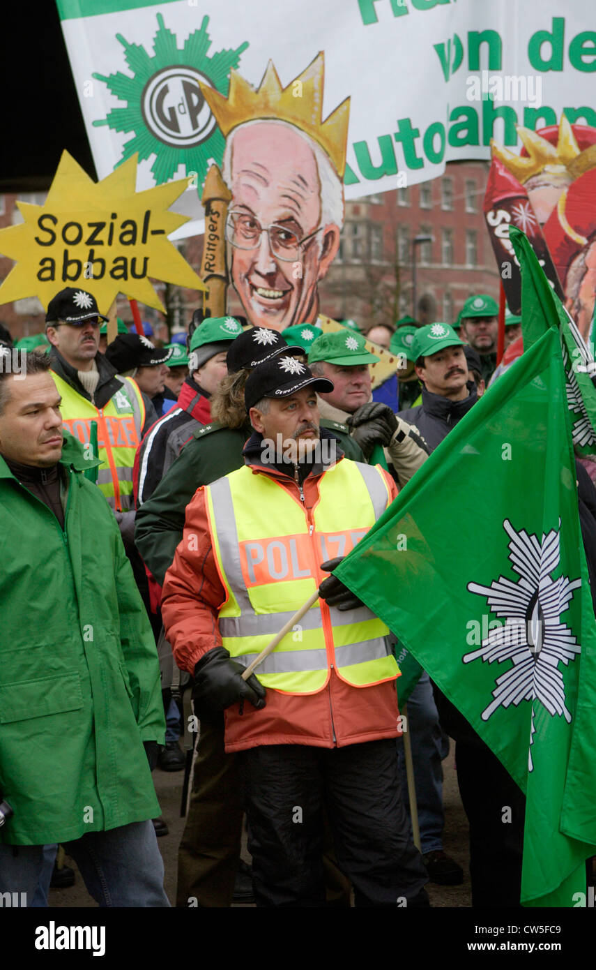 Police union rally hi-res stock photography and images - Alamy