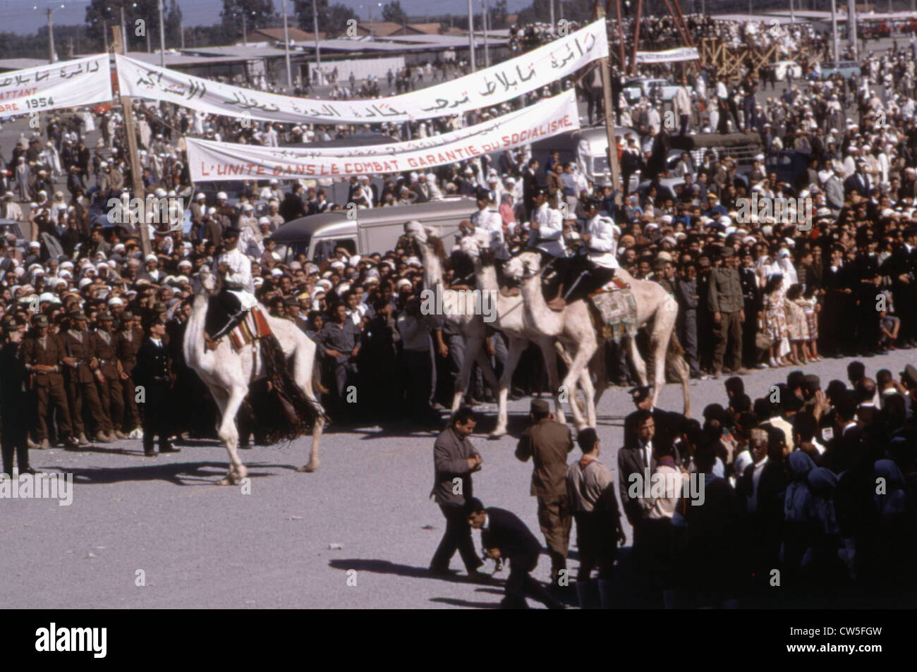 Meeting with president ben bella hi-res stock photography and images ...