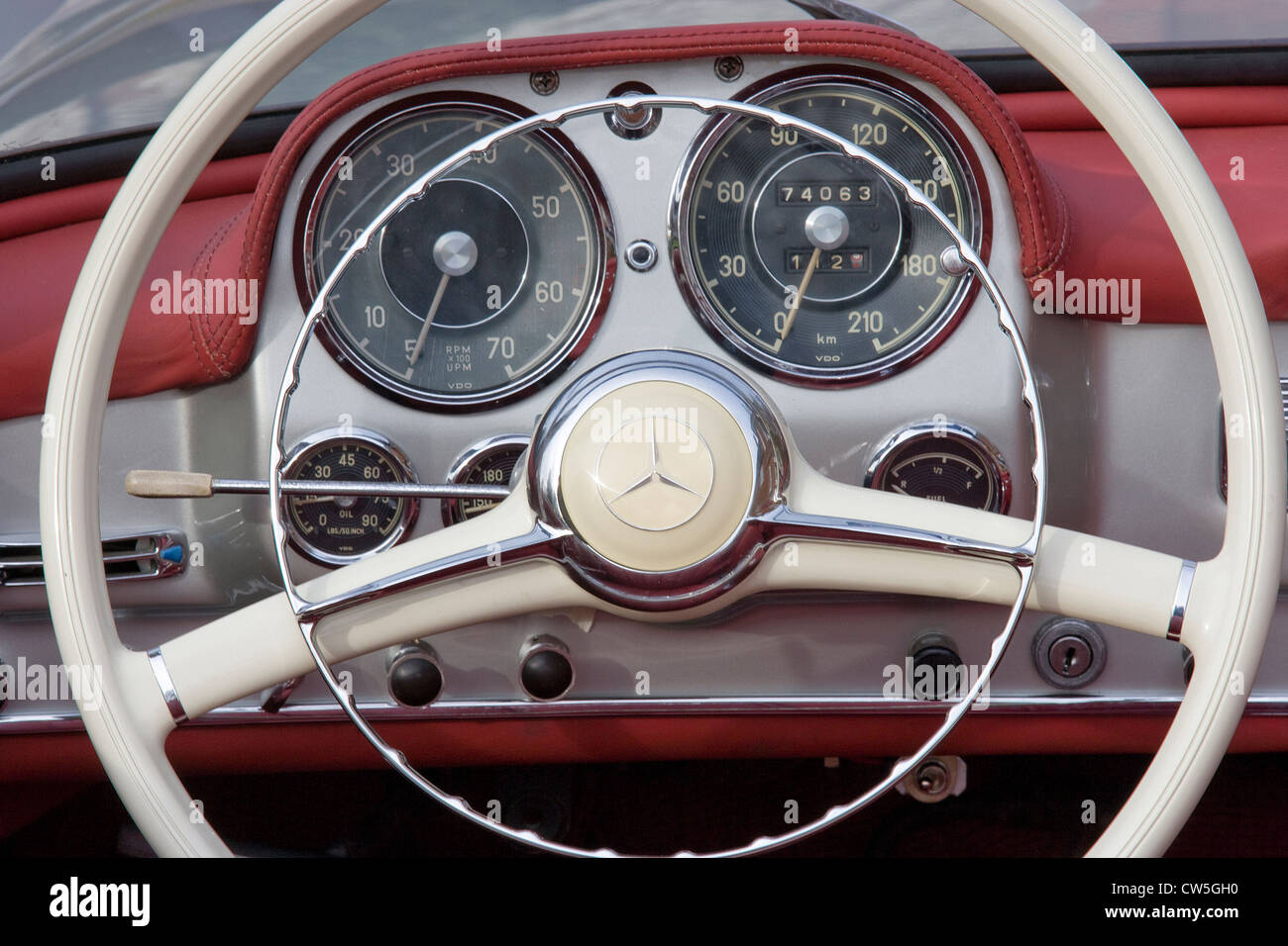 Mercedes 250SL sports car Stock Photo - Alamy