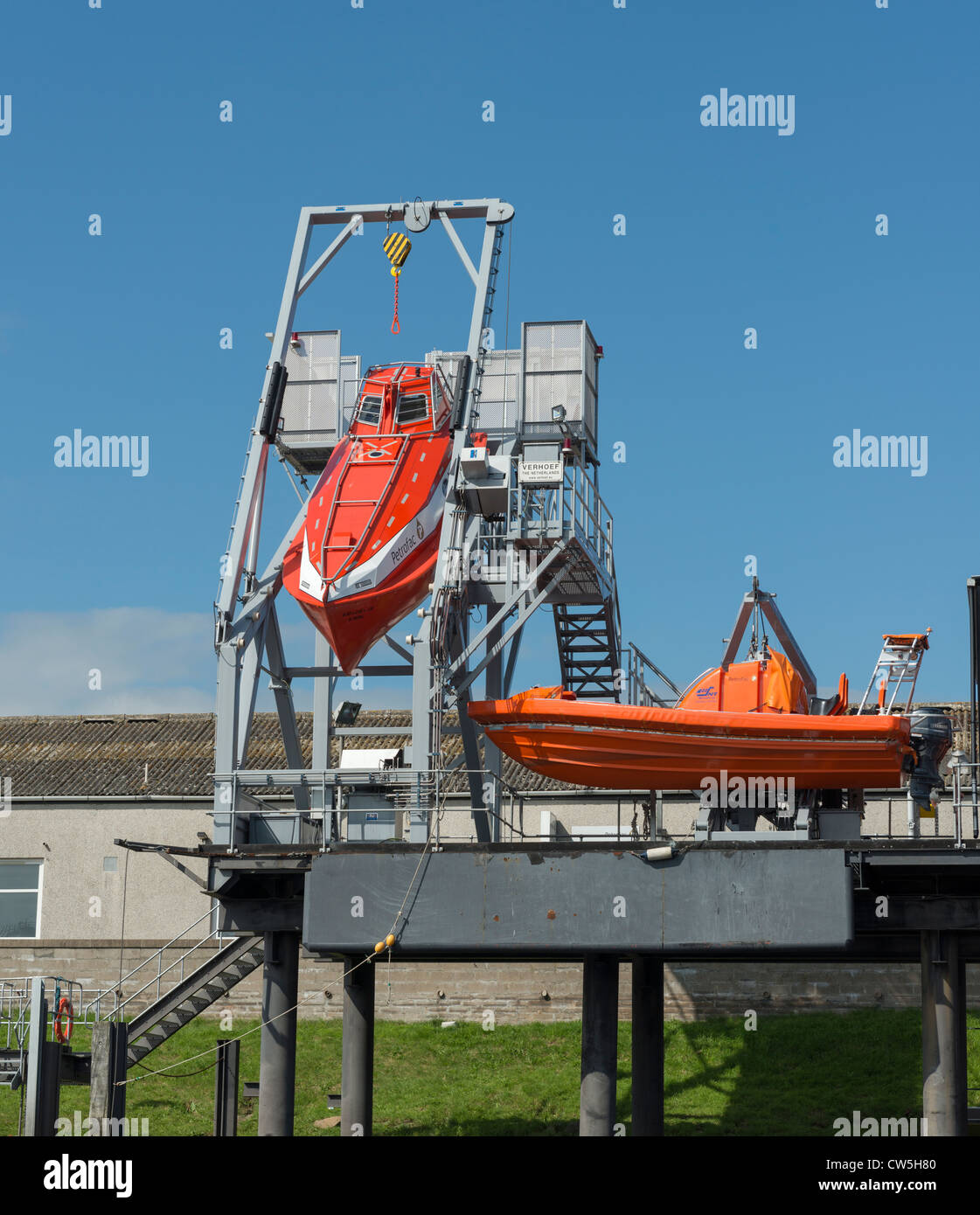 Freefall lifeboat hi-res stock photography and images - Alamy
