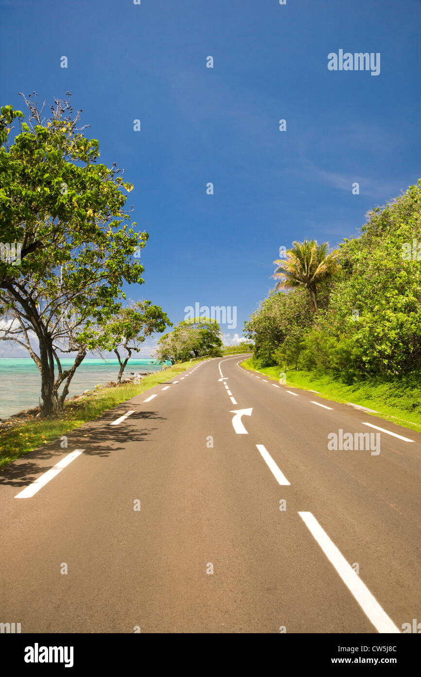 Road along the sea, Moorea, Tahiti, French Polynesia Stock Photo - Alamy