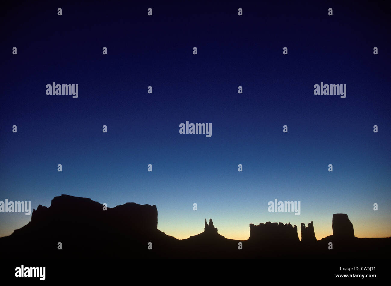 Bear and rabbit hi-res stock photography and images - Alamy