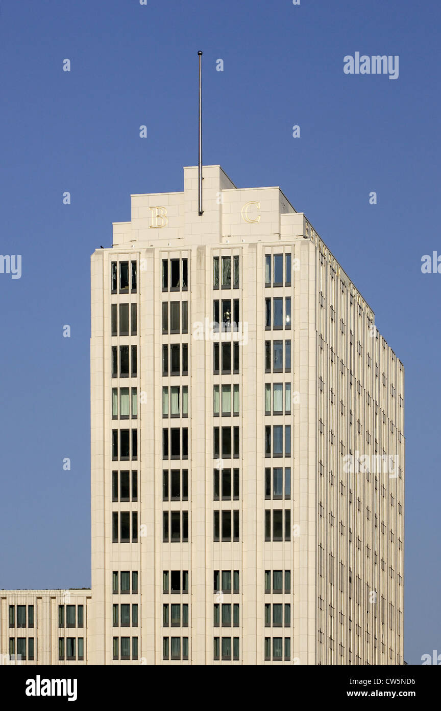 London, Tower of the Beisheim Center Stock Photo - Alamy
