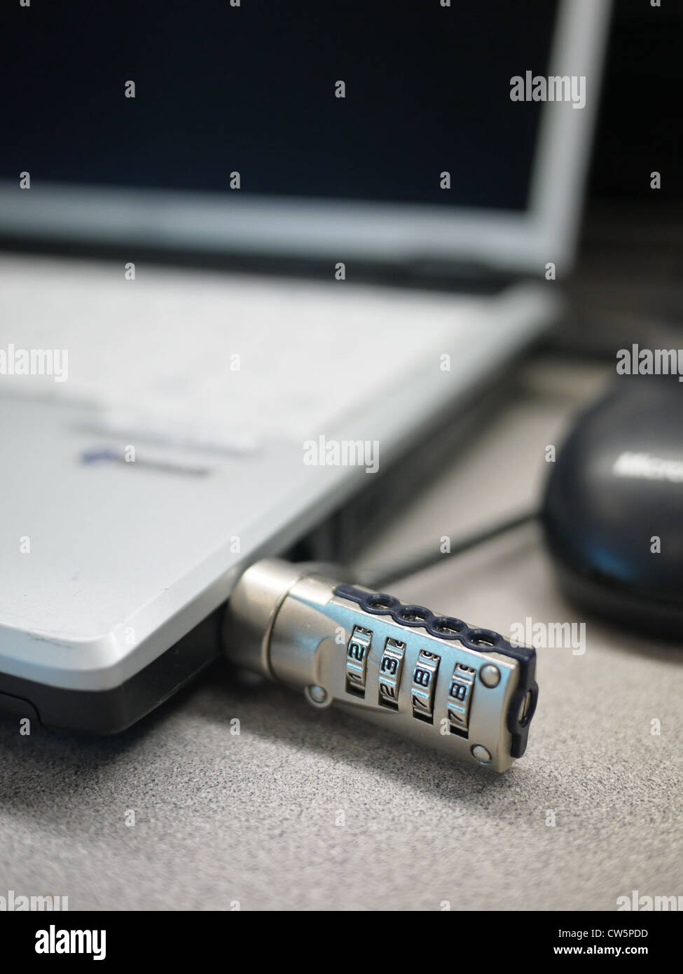laptop lock security secure safe Stock Photo - Alamy