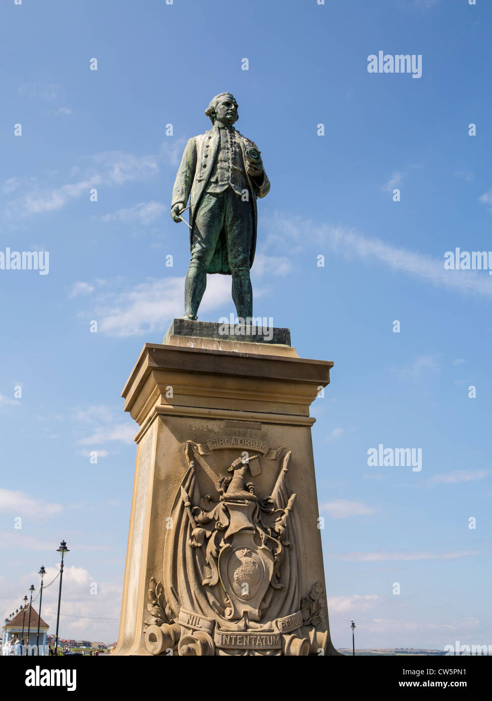 Whitby Yorkshire UK Statue of Captain Cook on West Cliff donated by ...