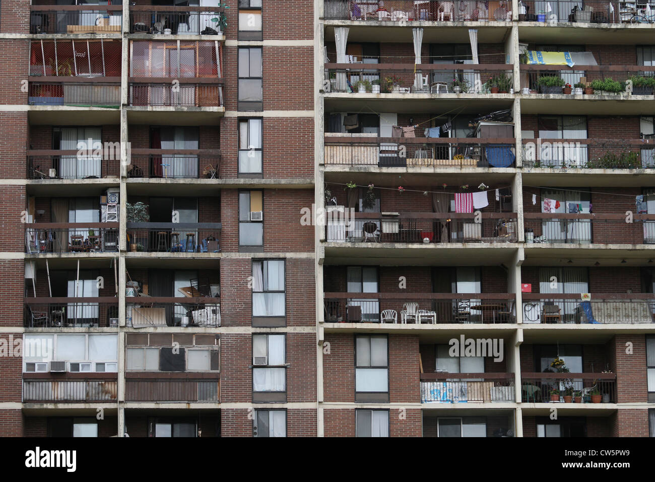 Poor exterior hi-res stock photography and images - Alamy