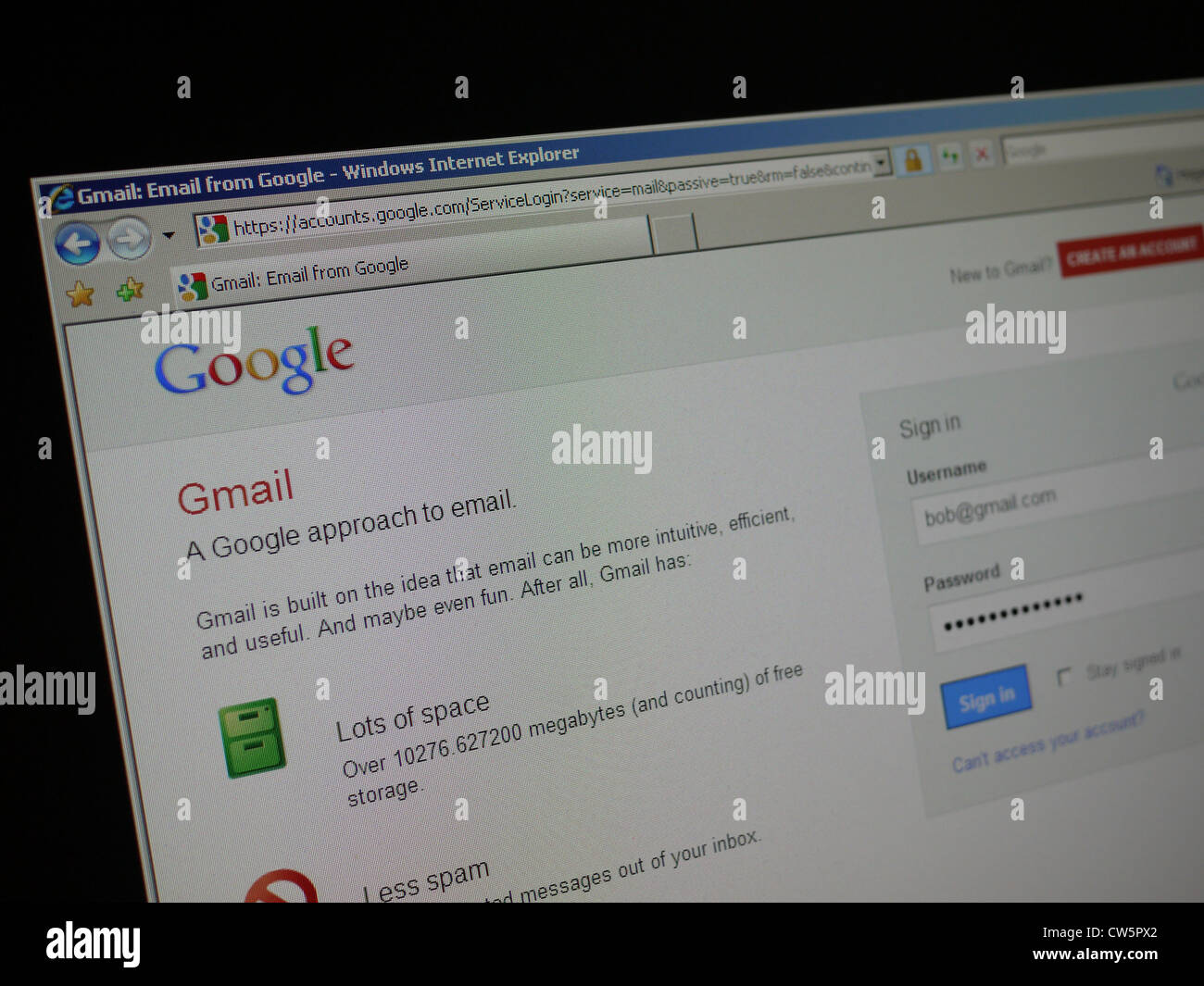 Gmail login hi-res stock photography and images - Alamy