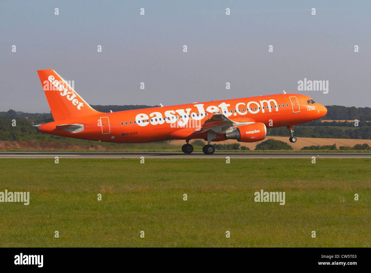 Airbus A 320 Airbus A320 Airbus A320 214 High Resolution Stock ...