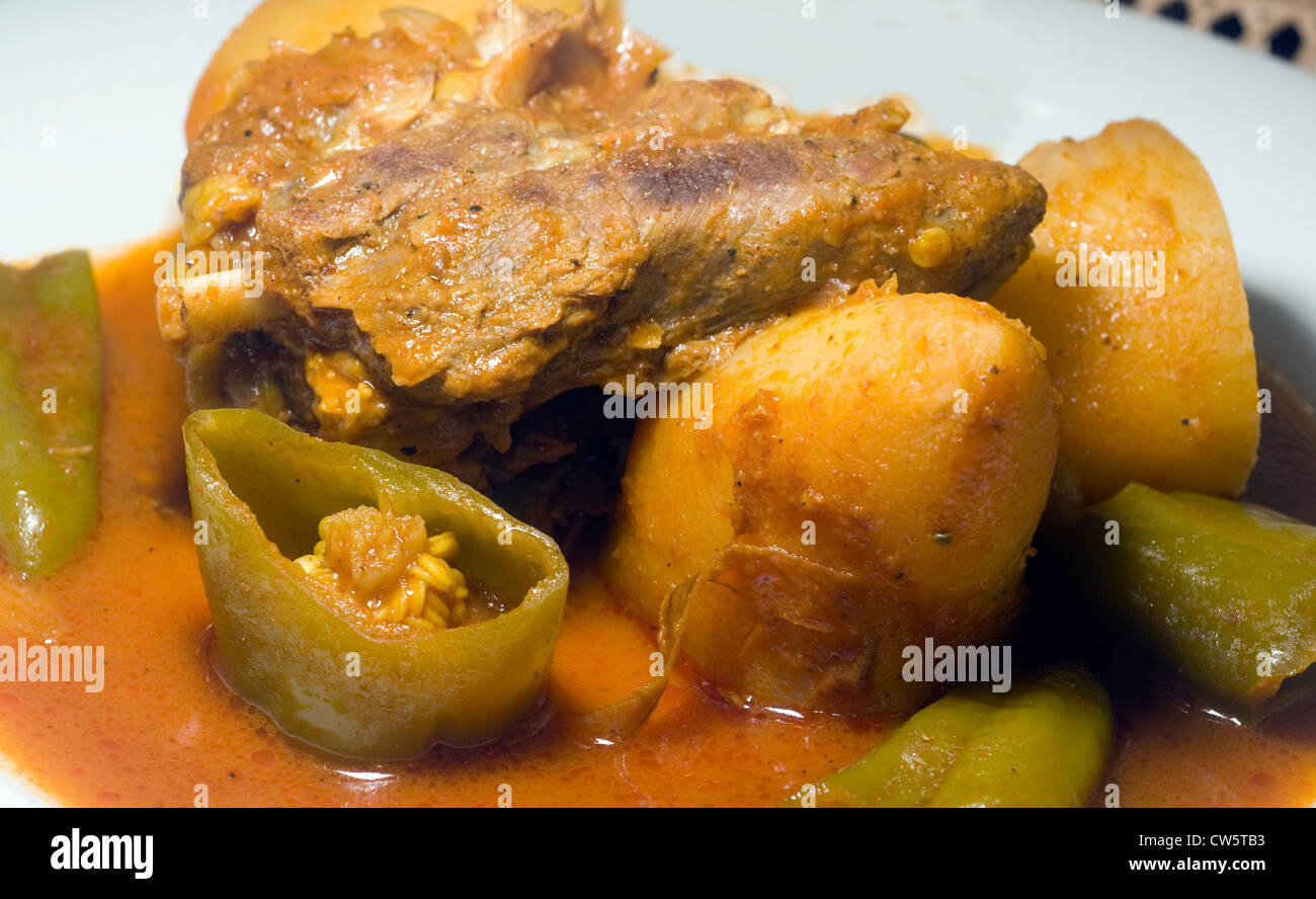 stewed lamb with vegetables Tunis Tunisia koucha a l'agneau au four ...