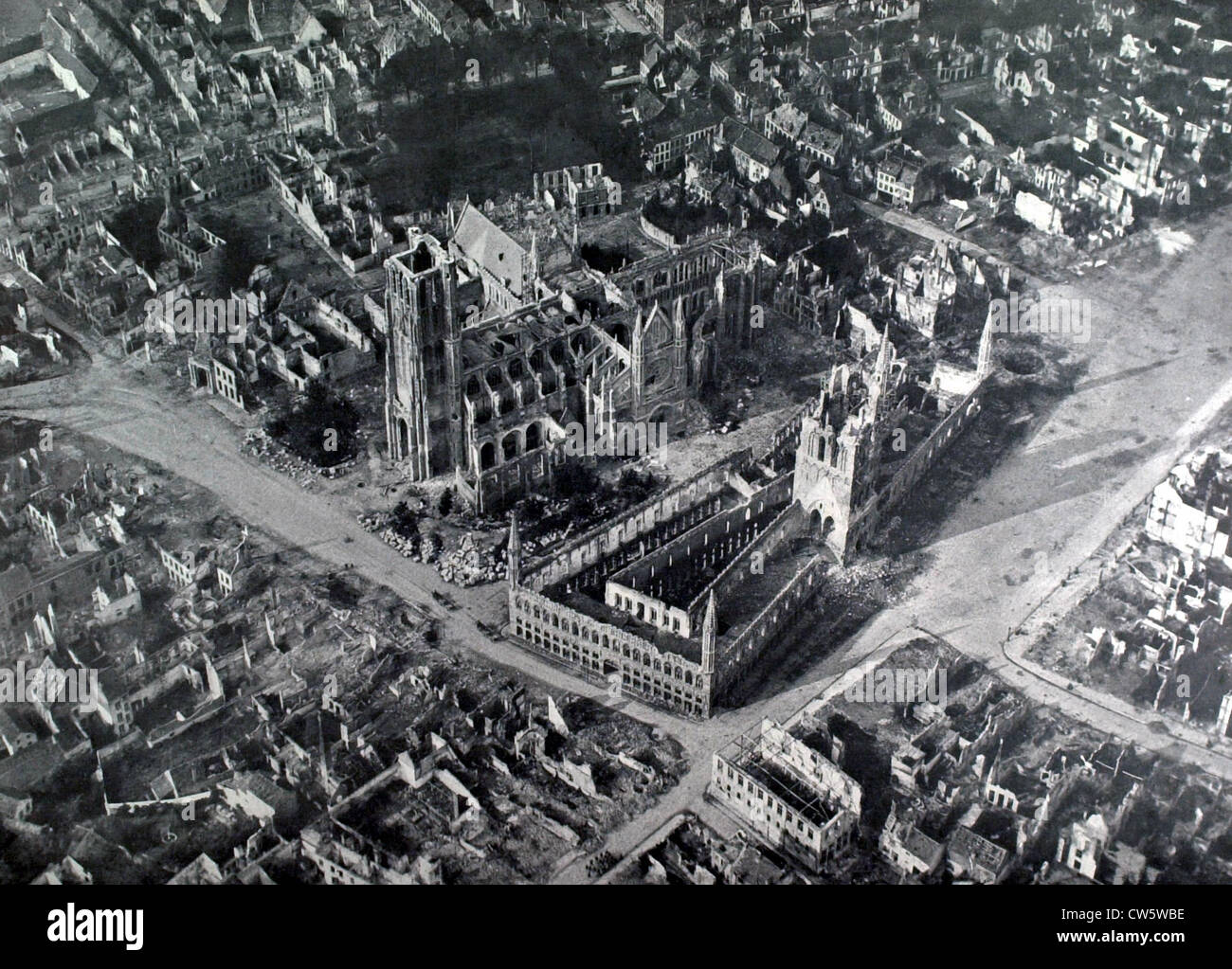 World War I. The city of Ypres reduced to rubble and ruins Stock Photo ...