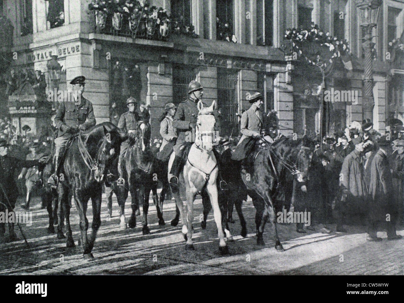World War I. Belgian monarchs entering Brussels (1918 Stock Photo - Alamy