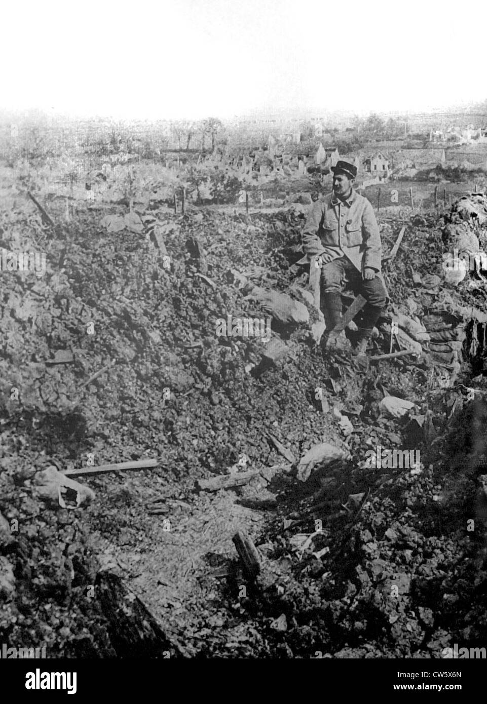 German soldier ww1, trench hi-res stock photography and images - Alamy