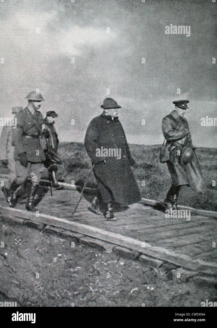 World War I. President Clemenceau visiting the Vimy plateau (1918 Stock ...