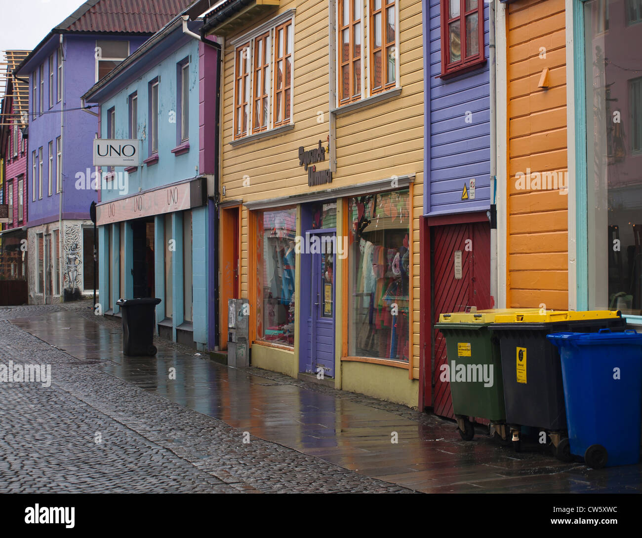 Pedestrian shopping street in stavanger hi-res stock photography and ...