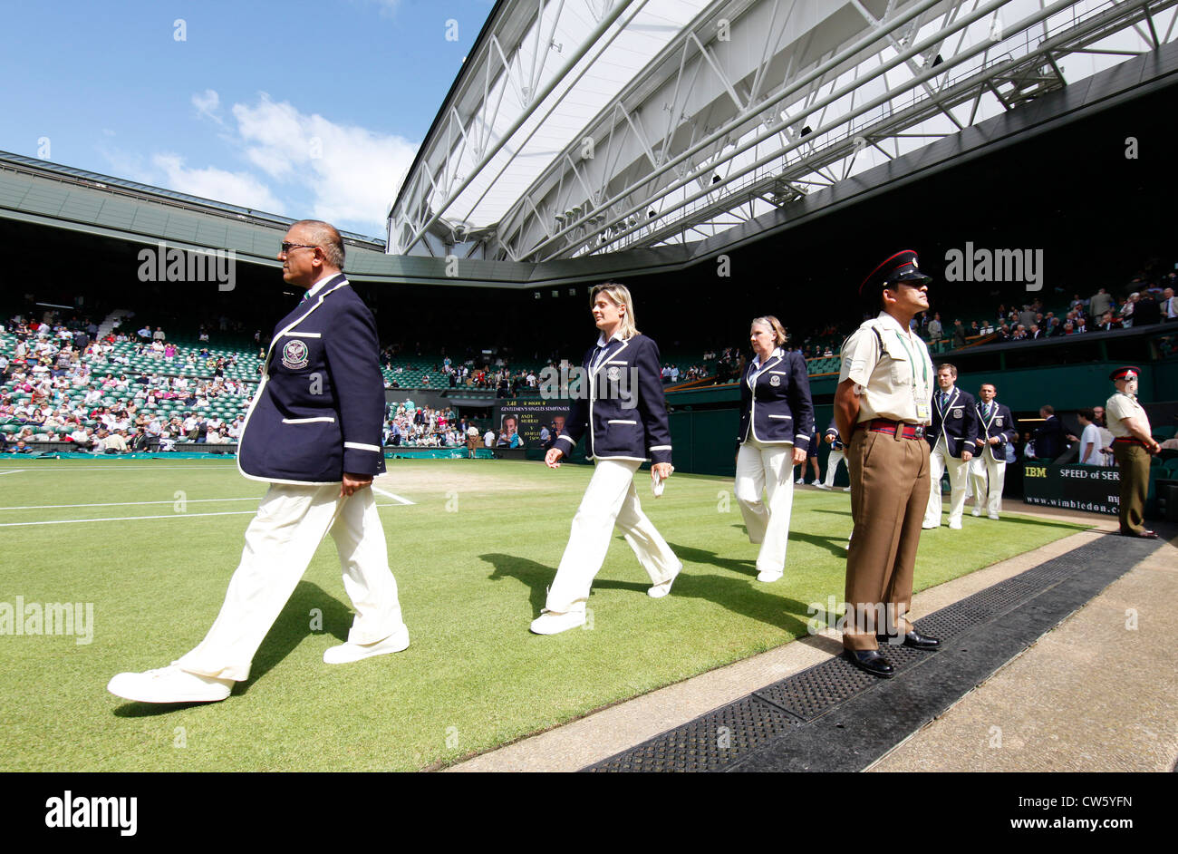 Wimbledon line judge hi-res stock photography and images - Alamy