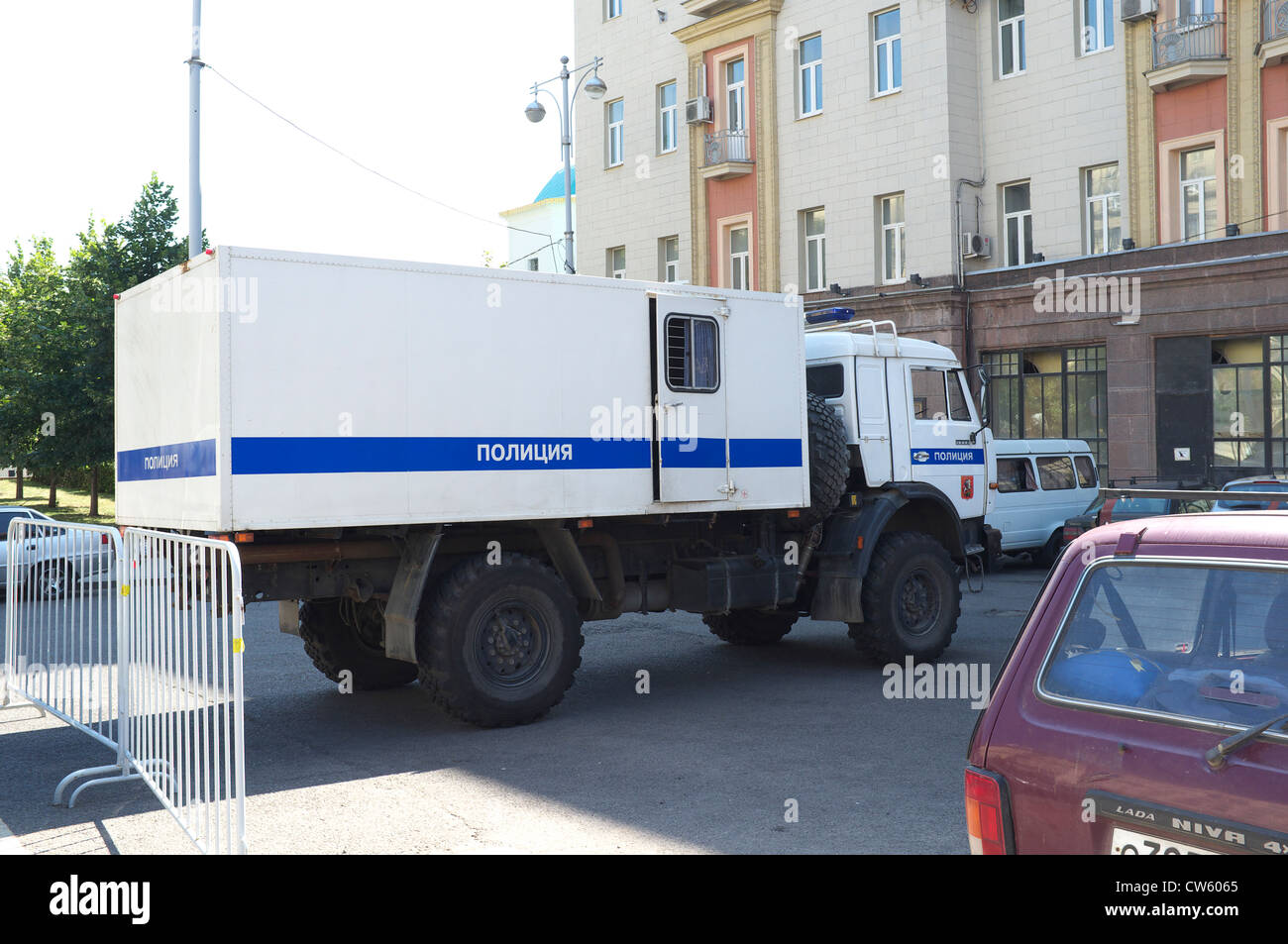 A prisoner transport vehicle in center of Moscow Stock Photo - Alamy
