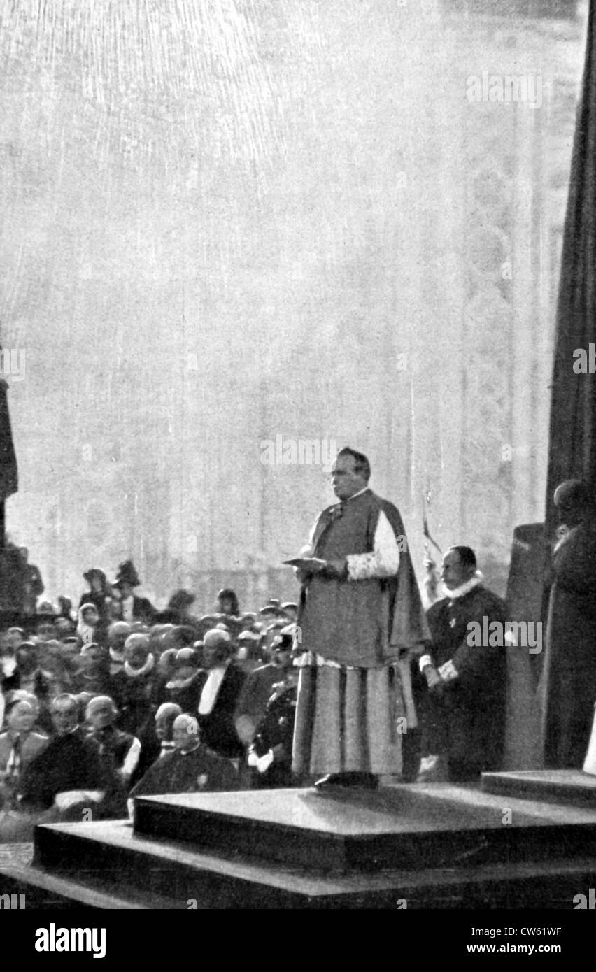 Joan of Arc's beatification in Rome (April 18, 1909 Stock Photo - Alamy