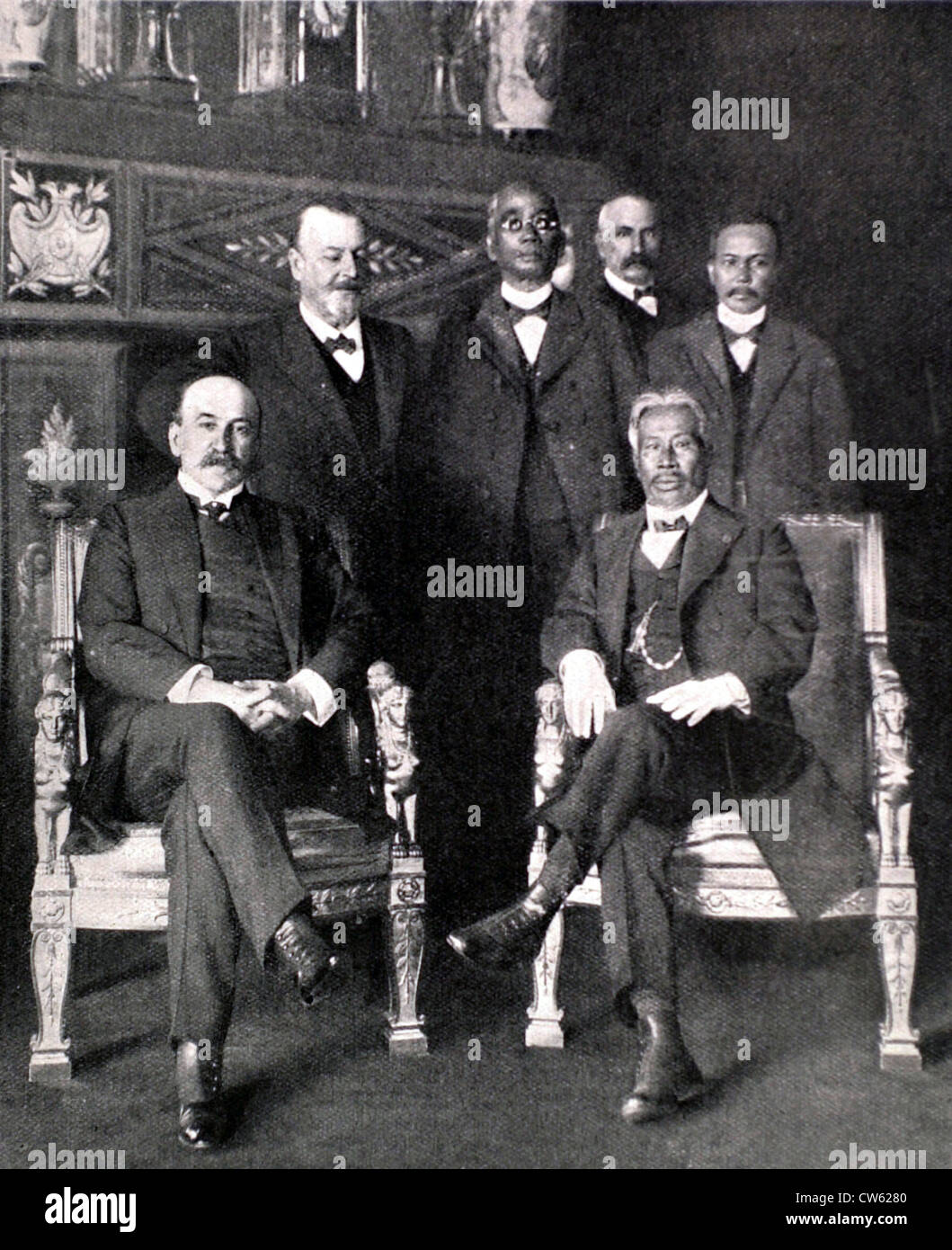 Paris visit of Mr. Sisowath, King of Cambodia, and his suite, 1906 ...