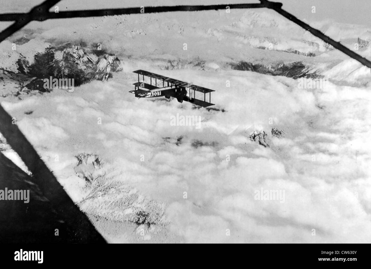 A great Air Union 'Goliath', flown by Barjac over the Mont Blanc, in ...