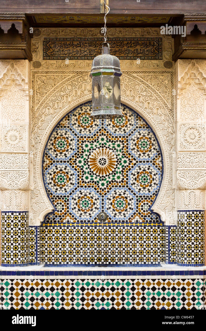 Zellige moroccan hi-res stock photography and images - Alamy