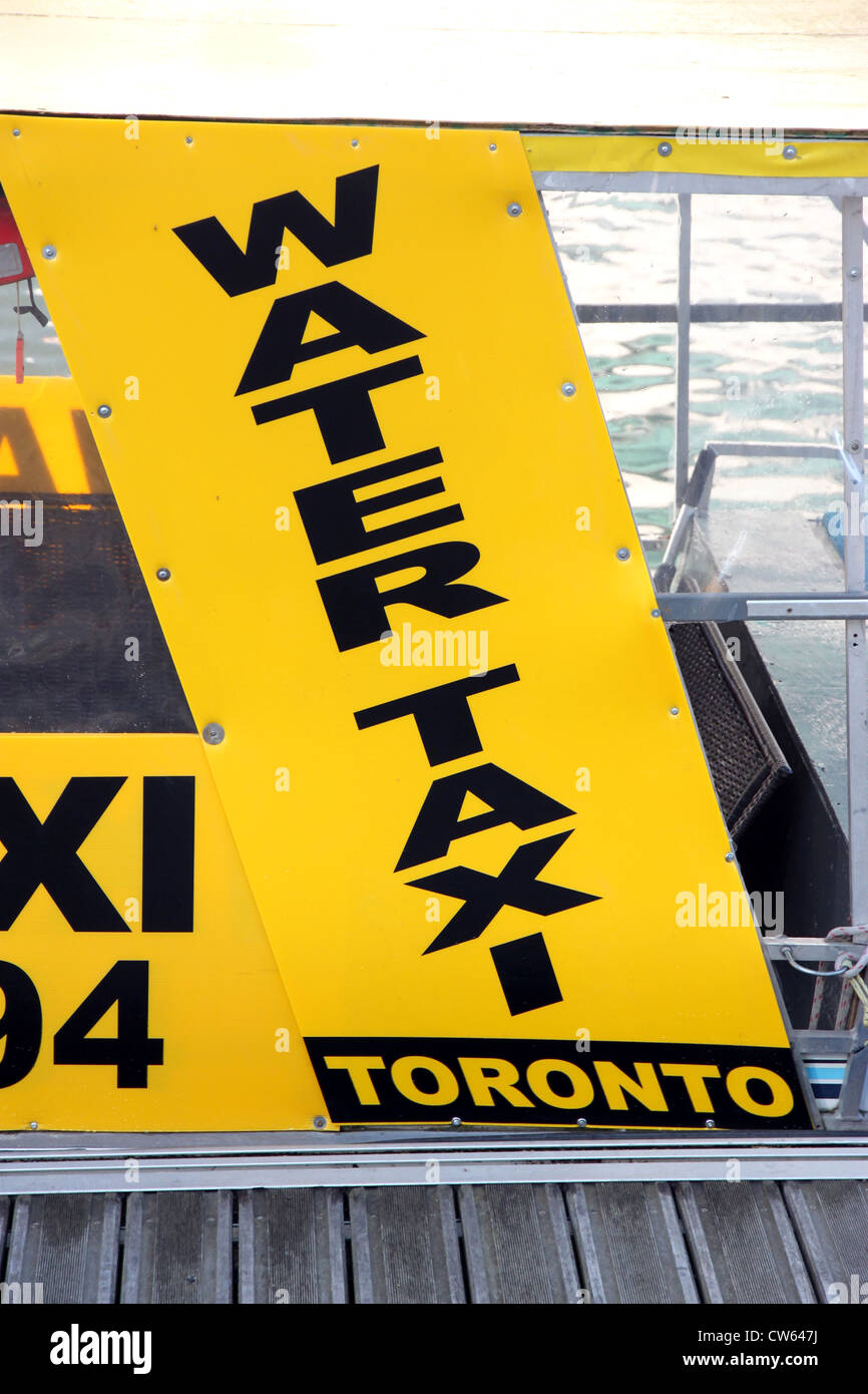 Canadian taxi hi-res stock photography and images - Alamy