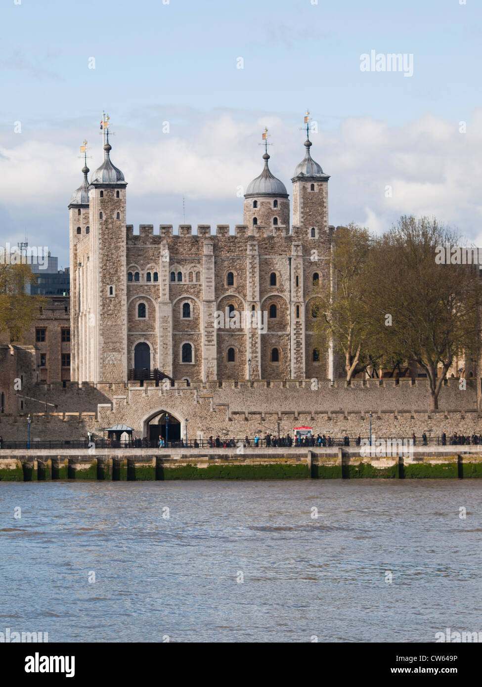 Thames riverfront landmark hi-res stock photography and images - Alamy