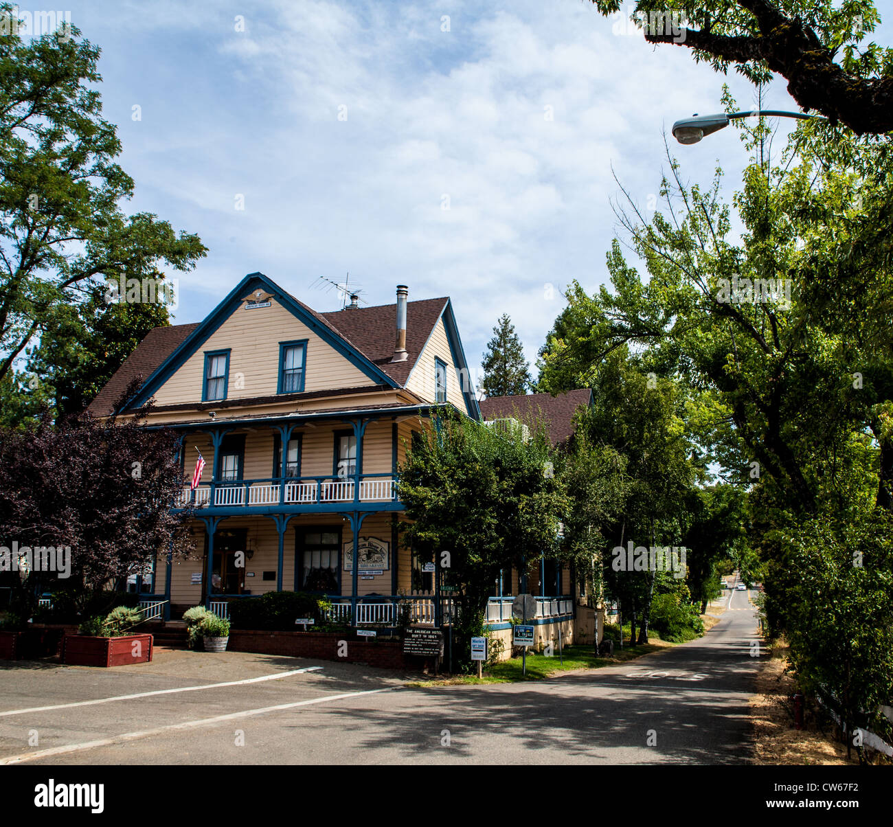 A Bed And Breakfast in Georgetown California Stock Photo - Alamy