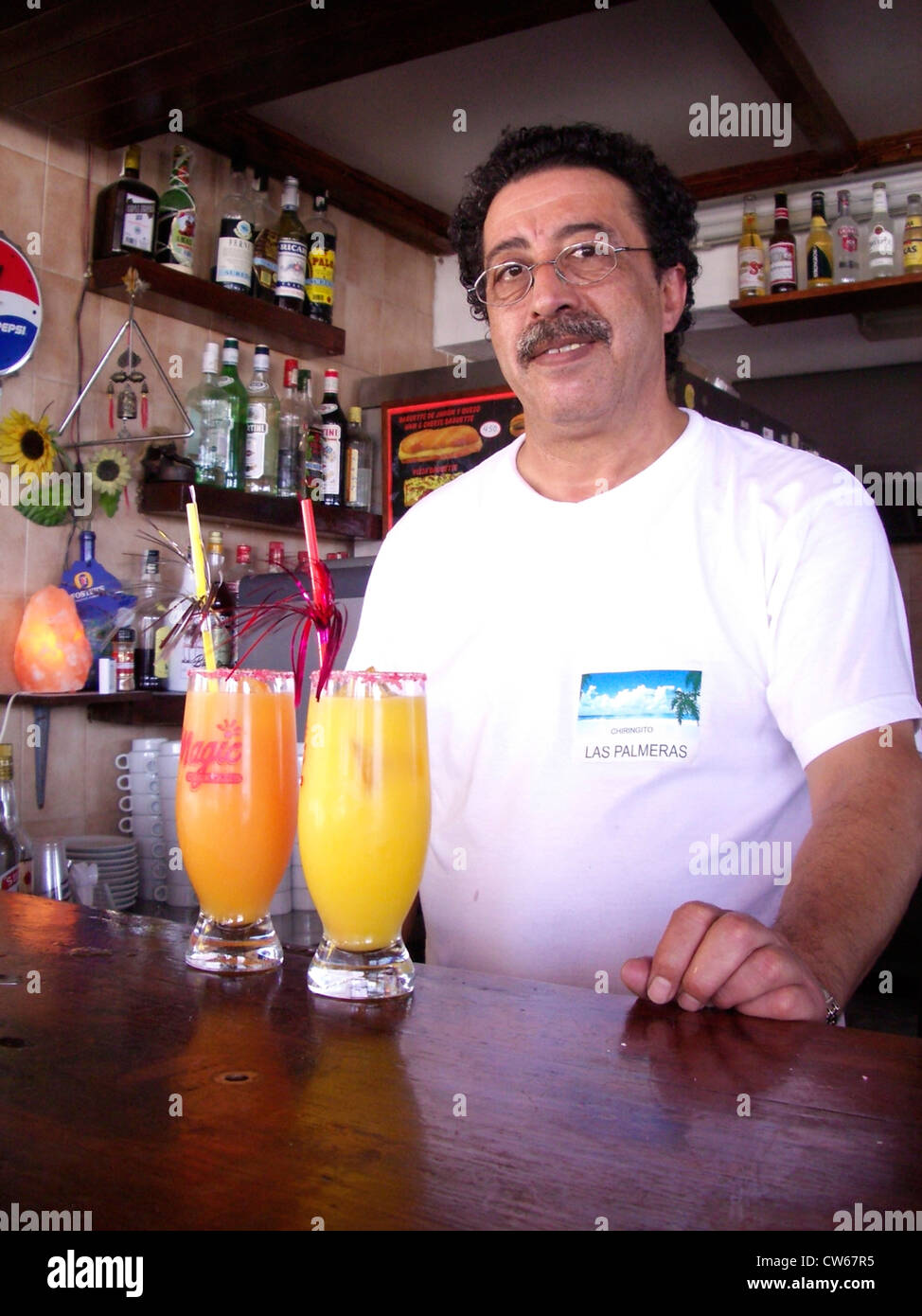 Waiter majorca spain hi-res stock photography and images - Alamy