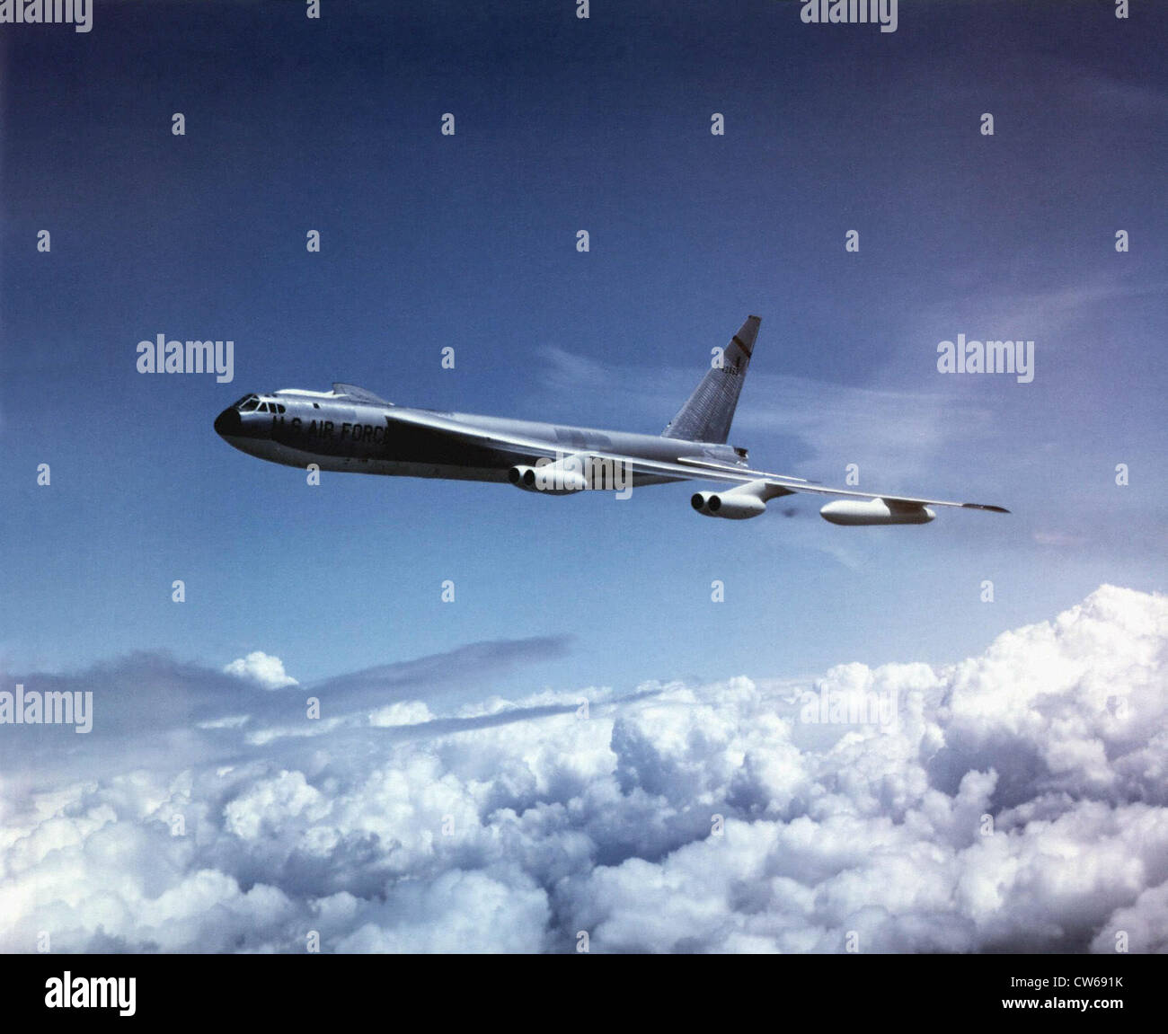 American Boeing B-52 heavy strategic bomber Stock Photo - Alamy