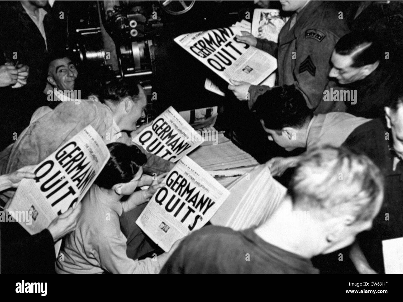 Stars and Stripes announces the Germany's total collapse (9.P.M. May 7 ...