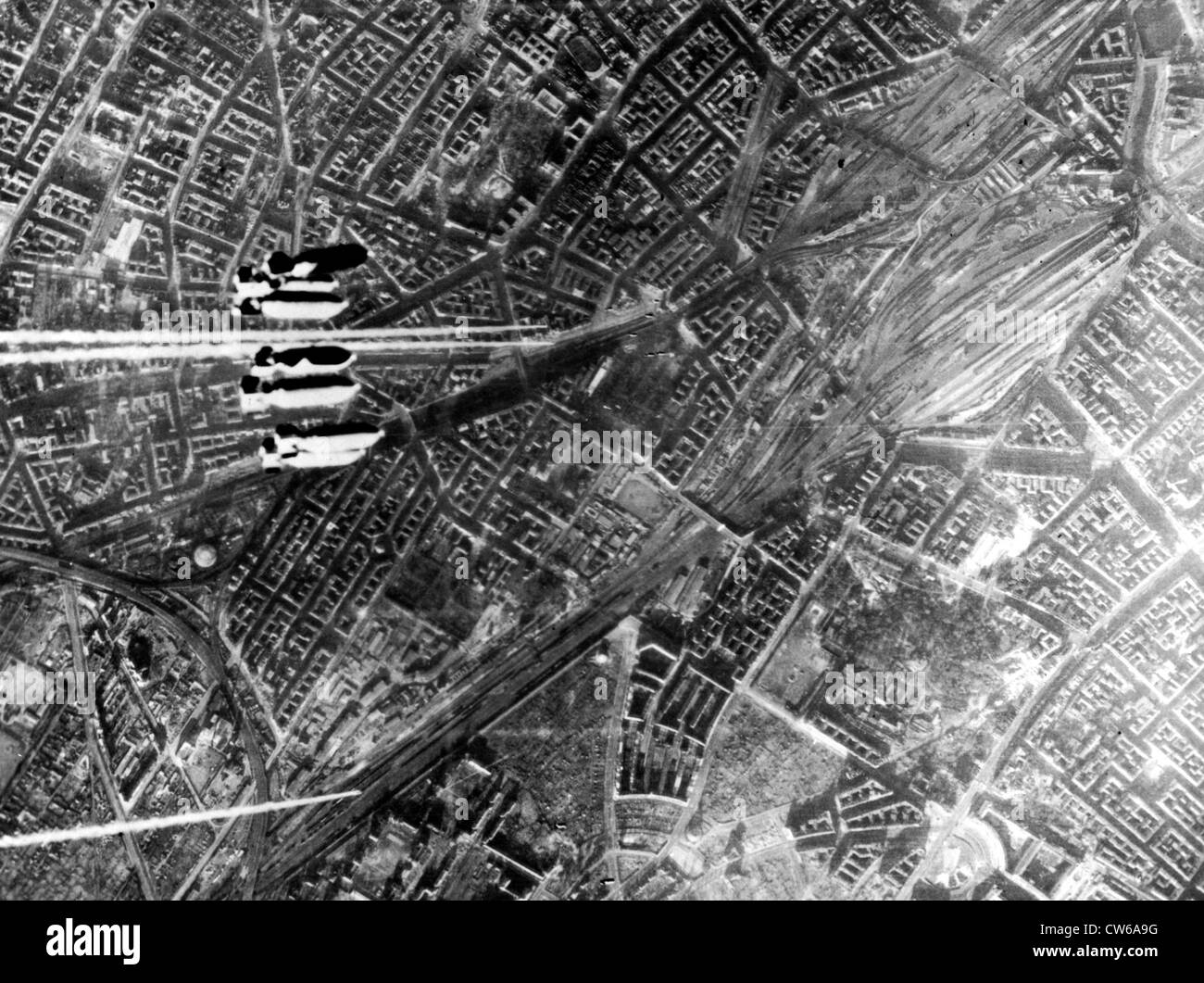 Berlin 1945 High Resolution Stock Photography and Images - Alamy