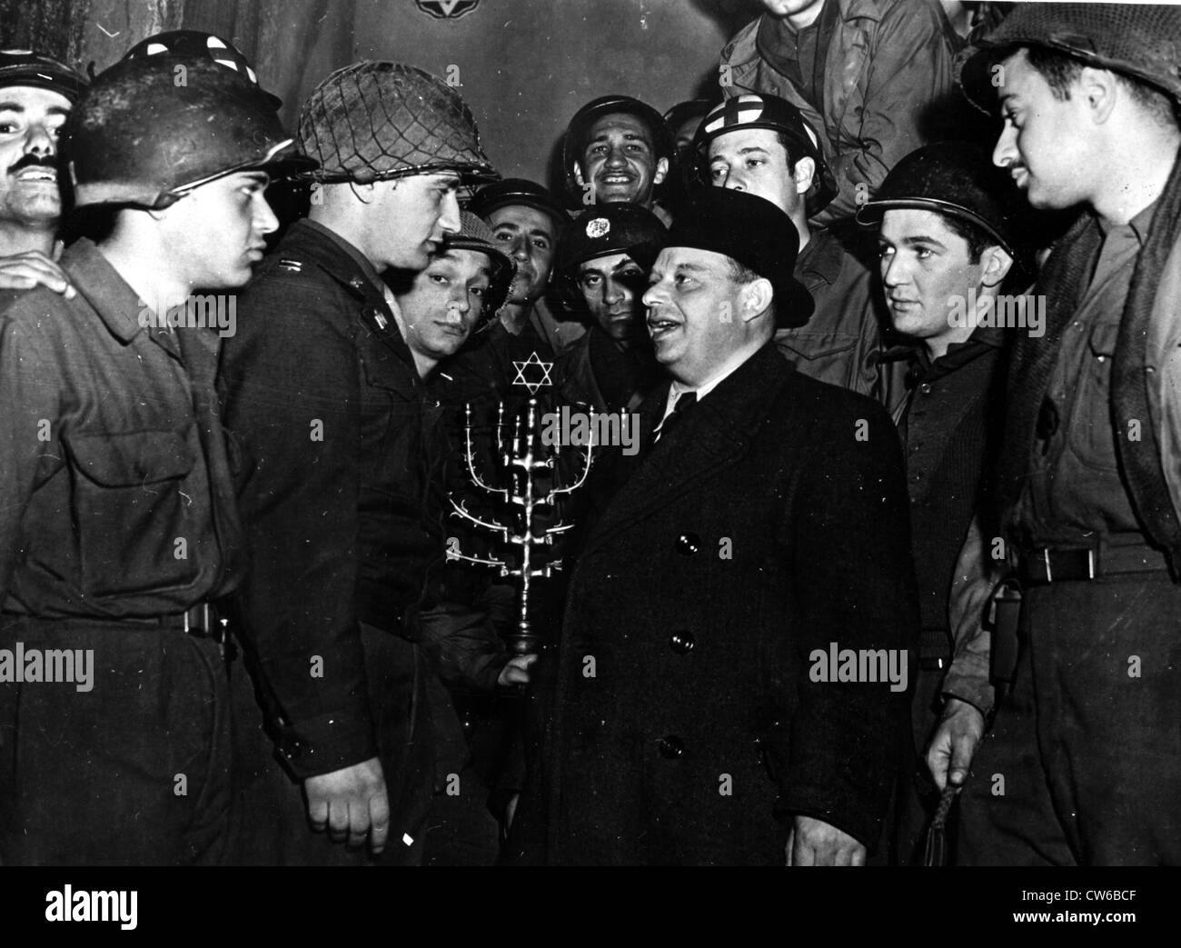 German Jews attends synagogue service again in Krefeld (Germany) March ...