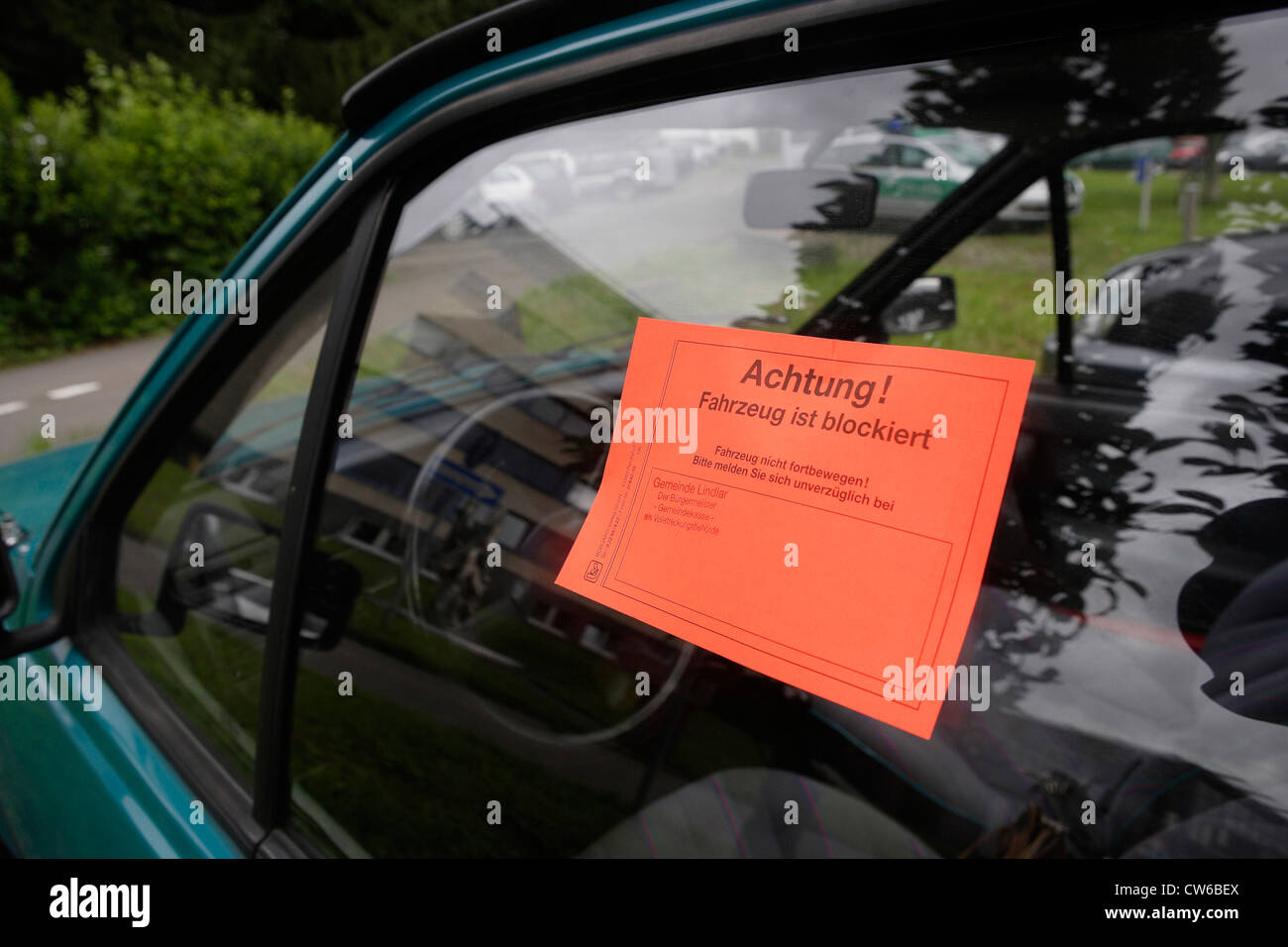 Blocked car hi-res stock photography and images - Alamy